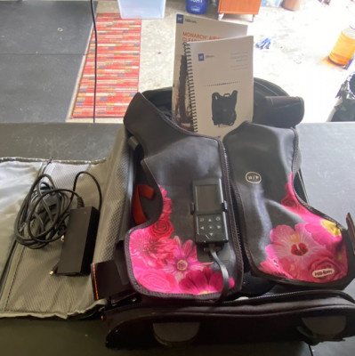 Hill Rom Hill rom monarch Airway clearance vest Respiratory Equipment ...